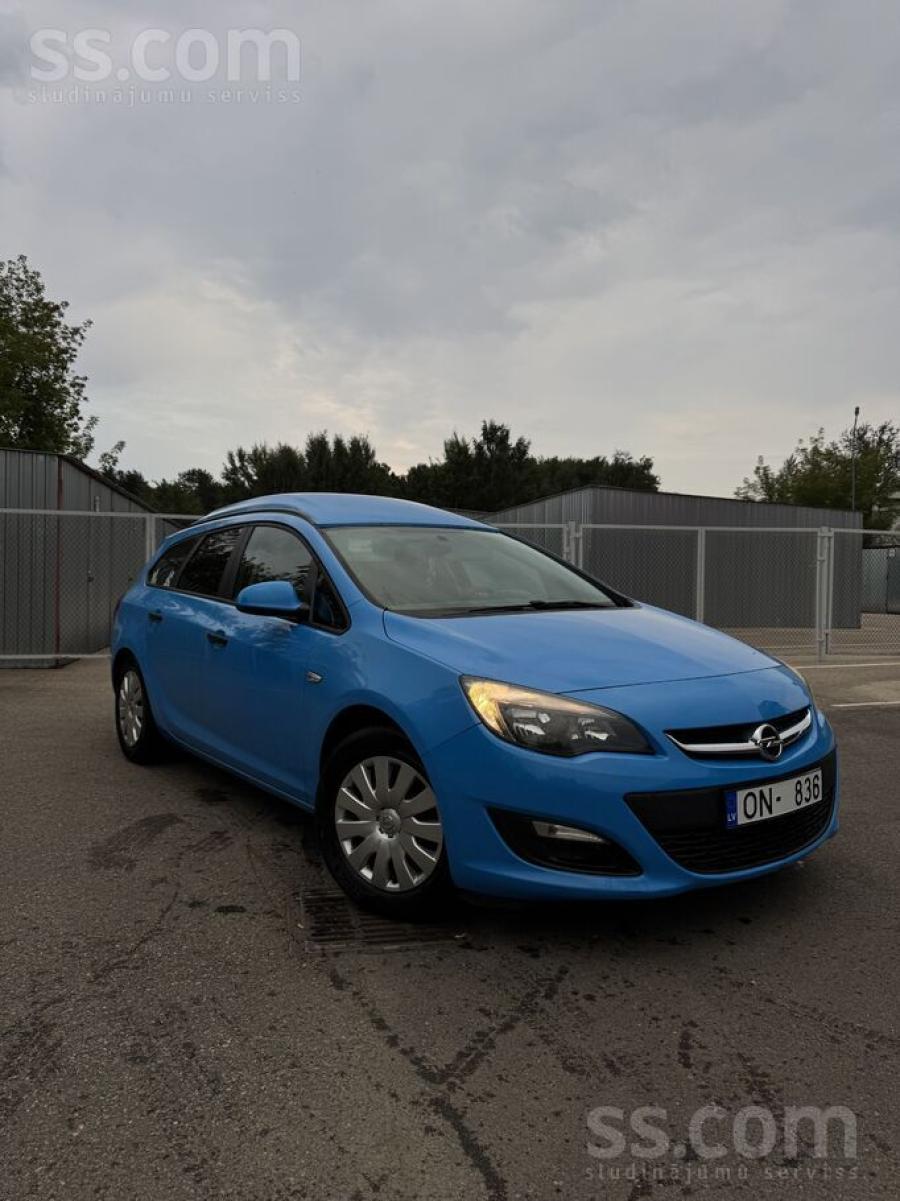 Zils Opel Astra 2013 Daugavpils, ar dzinēja tilpumu 1.30 L un nobraukumu 288 tūkst. km par 3199 €, foto 3 vietnē AUTOMOTO.COM.LV