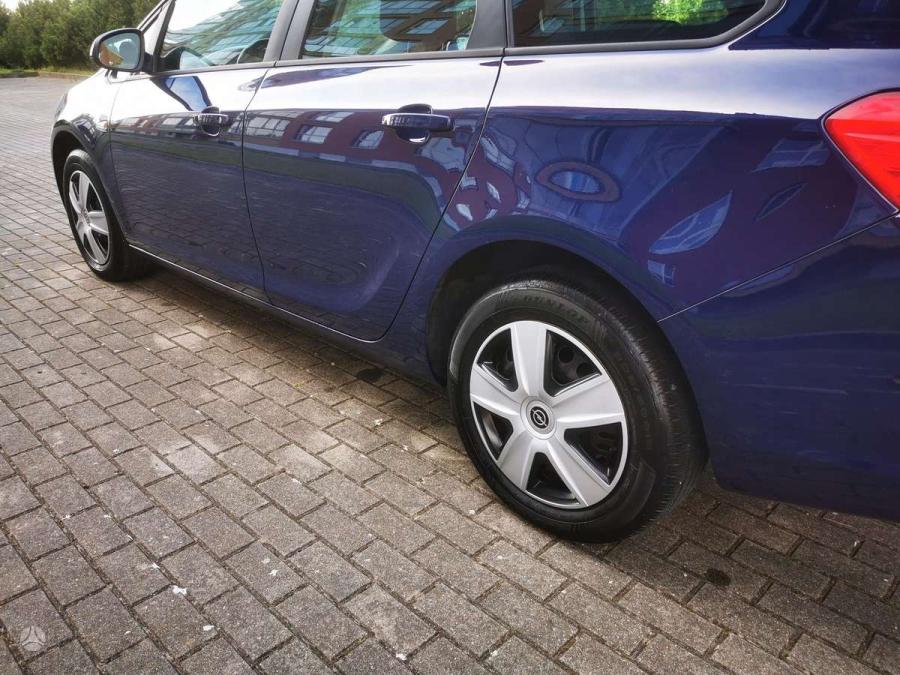 Zils Opel Astra 2013 Klaipėda, ar dzinēja tilpumu 1.69 L un nobraukumu 219 tūkst. km par 3590 €, foto 10 vietnē AUTOMOTO.COM.LV