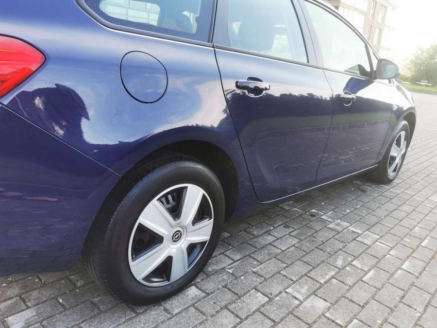 Zils Opel Astra 2013 Klaipėda, ar dzinēja tilpumu 1.69 L un nobraukumu 219 tūkst. km par 3590 €, foto 11 vietnē AUTOMOTO.COM.LV