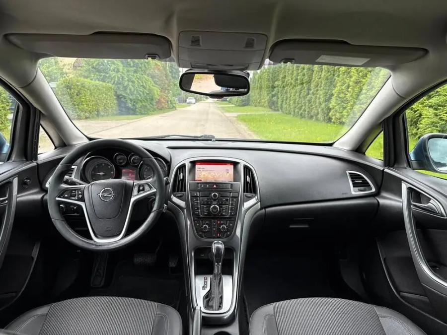 Zils Opel Astra 2014 Rīga, ar dzinēja tilpumu 2.00 L un nobraukumu 302 tūkst. km par 4300 €, foto 16 vietnē AUTOMOTO.COM.LV