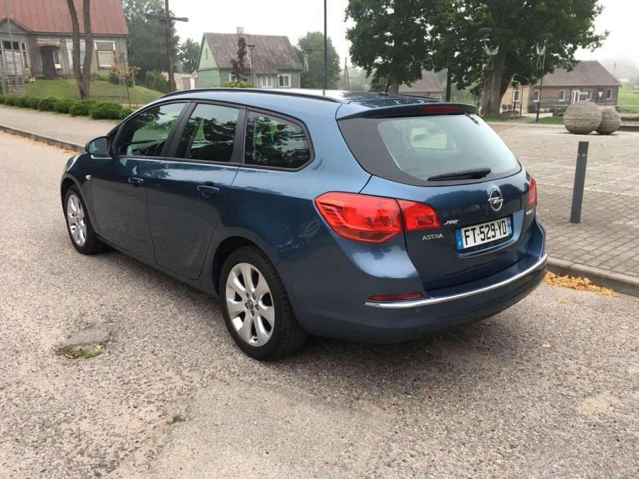 Zils Opel Astra 2014 Raseiniai, ar dzinēja tilpumu 1.25 L un nobraukumu 290 tūkst. km par 4200 €, foto 7 vietnē AUTOMOTO.COM.LV