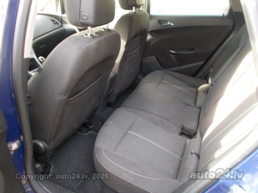 Zils Opel Astra 2015 Tallina, ar dzinēja tilpumu 1.60 L un nobraukumu 233 tūkst. km par 4950 €, foto 6 vietnē AUTOMOTO.COM.LV