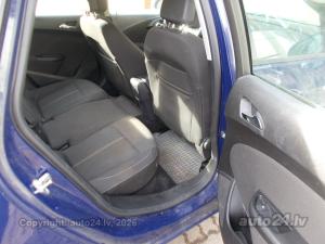 Zils Opel Astra 2015 Tallina, ar dzinēja tilpumu 1.60 L un nobraukumu 233 tūkst. km par 4950 €, foto 7 vietnē AUTOMOTO.COM.LV
