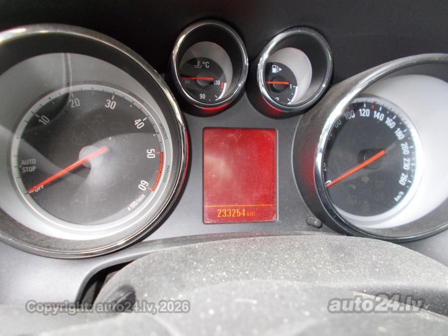 Zils Opel Astra 2015 Tallina, ar dzinēja tilpumu 1.60 L un nobraukumu 233 tūkst. km par 4950 €, foto 11 vietnē AUTOMOTO.COM.LV