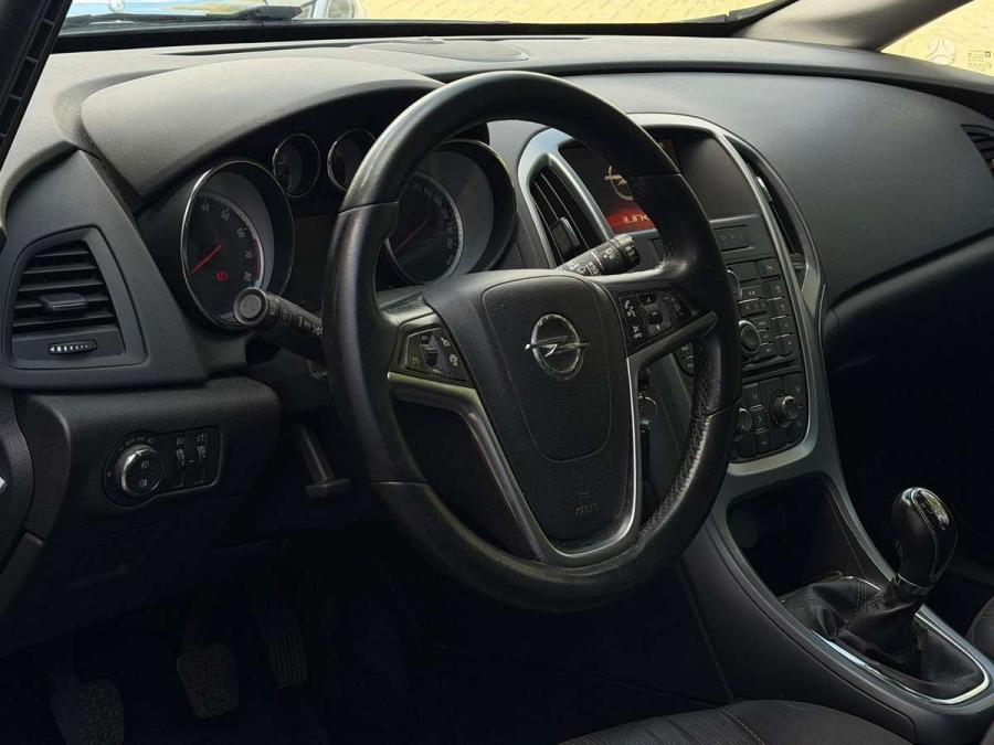 Zils Opel Astra 2015 Marijampole, ar dzinēja tilpumu 1.36 L un nobraukumu 340 tūkst. km par 3000 €, foto 9 vietnē AUTOMOTO.COM.LV