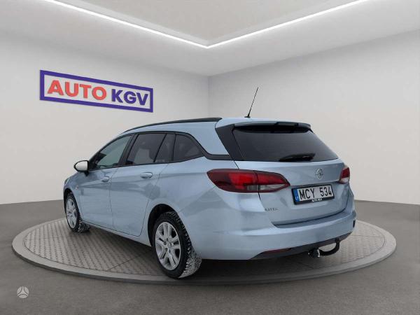 Blue Opel Astra 2016 in Vilnius, with an engine capacity of 1.60 L and mileage of 217 thousand km for 5199 €, photo 3 on AUTOMOTO.COM.LV