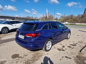 Blue Opel Astra 2016 in Kaunas, with an engine capacity of 1.60 L and mileage of 251 thousand km for 4990 €, photo 9 on AUTOMOTO.COM.LV