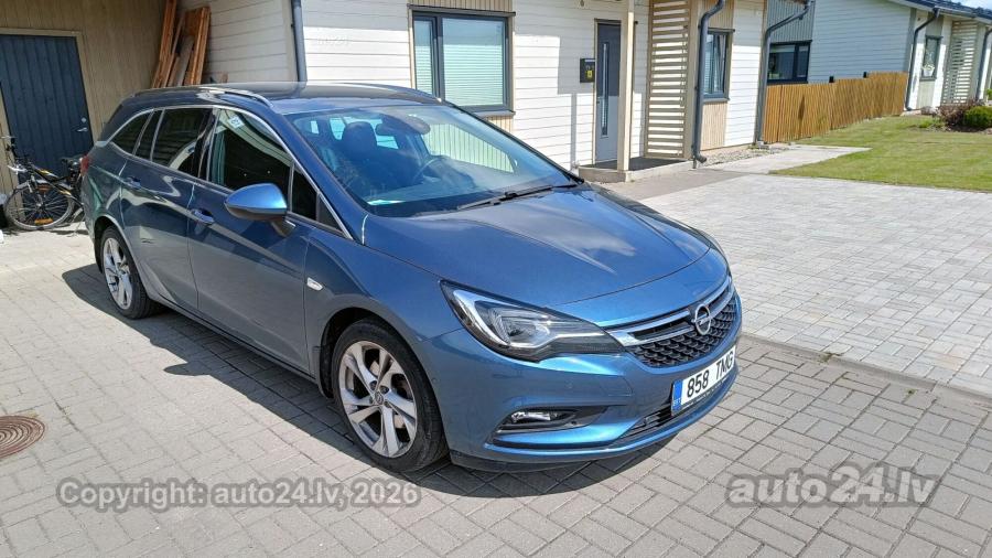 Blue Opel Astra 2016 in Tallinn, with an engine capacity of 1.60 L and mileage of 52 thousand km for 9000 €, photo 1 on AUTOMOTO.COM.LV