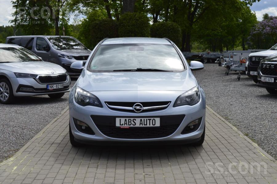 Zils Opel Astra 2016 Tukums, ar dzinēja tilpumu 1.40 L un nobraukumu 170 tūkst. km par 6595 €, foto 3 vietnē AUTOMOTO.COM.LV