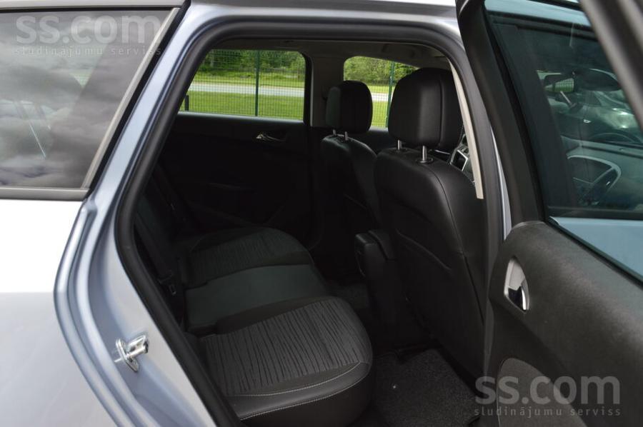Zils Opel Astra 2016 Tukums, ar dzinēja tilpumu 1.40 L un nobraukumu 170 tūkst. km par 6595 €, foto 11 vietnē AUTOMOTO.COM.LV