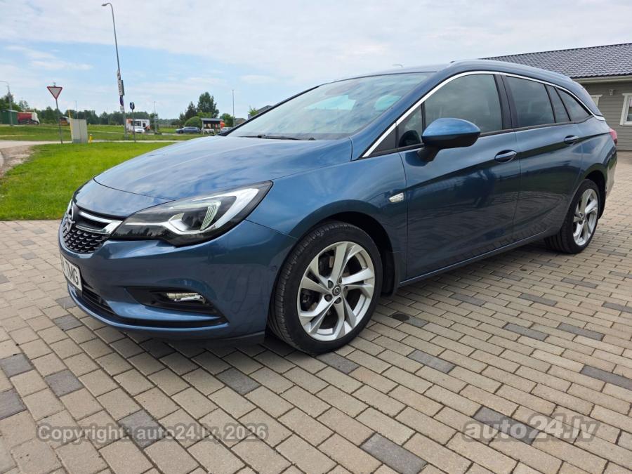 Blue Opel Astra 2016 in Tartu, with an engine capacity of 1.60 L and mileage of 53 thousand km for 11900 €, photo 3 on AUTOMOTO.COM.LV