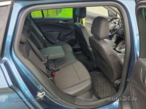 Blue Opel Astra 2016 in Tartu, with an engine capacity of 1.60 L and mileage of 53 thousand km for 11900 €, photo 13 on AUTOMOTO.COM.LV