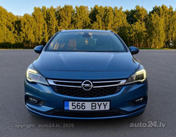 Blue Opel Astra 2016 in Tallinn, with an engine capacity of 1.60 L and mileage of 257 thousand km for 6250 €, photo 2 on AUTOMOTO.COM.LV