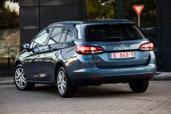 Zils Opel Astra 2016 Jelgava, ar dzinēja tilpumu 1.60 L un nobraukumu 220 tūkst. km par 6990 €, foto 9 vietnē AUTOMOTO.COM.LV