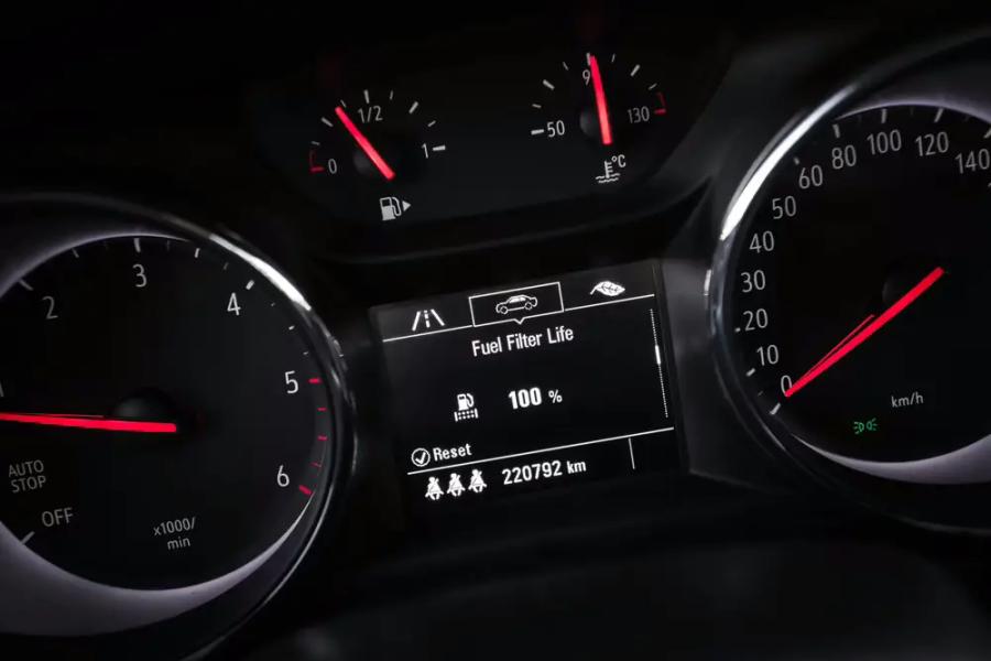 Zils Opel Astra 2016 Jelgava, ar dzinēja tilpumu 1.60 L un nobraukumu 220 tūkst. km par 6990 €, foto 30 vietnē AUTOMOTO.COM.LV