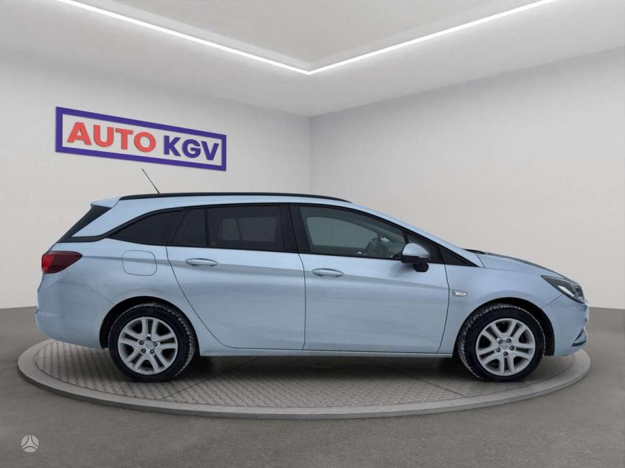 Синий Опель Астра 2016 в Вильнюс, объемом двигателя 1.60 л и пробегом 217 тыс. км за 4799 €, фото 7 на AUTOMOTO.COM.LV