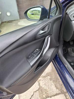 Zils Opel Astra 2016 Alīta, ar dzinēja tilpumu 1.60 L un nobraukumu 334 tūkst. km par 4600 €, foto 10 vietnē AUTOMOTO.COM.LV