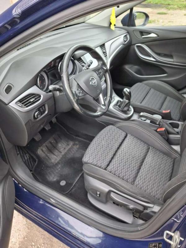 Zils Opel Astra 2016 Alīta, ar dzinēja tilpumu 1.60 L un nobraukumu 334 tūkst. km par 4600 €, foto 11 vietnē AUTOMOTO.COM.LV