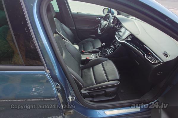 Blue Opel Astra 2016 in Tallinn, with an engine capacity of 1.40 L and mileage of 115 thousand km for 8100 €, photo 7 on AUTOMOTO.COM.LV