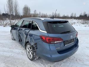 Blue Opel Astra 2017 in Panevezys, with an engine capacity of 1.60 L and mileage of 71 thousand km for 5350 €, photo 7 on AUTOMOTO.COM.LV