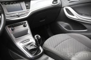 Zils Opel Astra 2017 Rīga, ar dzinēja tilpumu 1.60 L un nobraukumu 259 tūkst. km par 5795 €, foto 10 vietnē AUTOMOTO.COM.LV