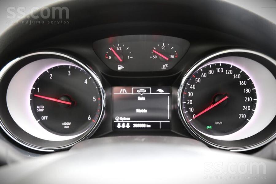 Zils Opel Astra 2017 Rīga, ar dzinēja tilpumu 1.60 L un nobraukumu 259 tūkst. km par 5795 €, foto 18 vietnē AUTOMOTO.COM.LV