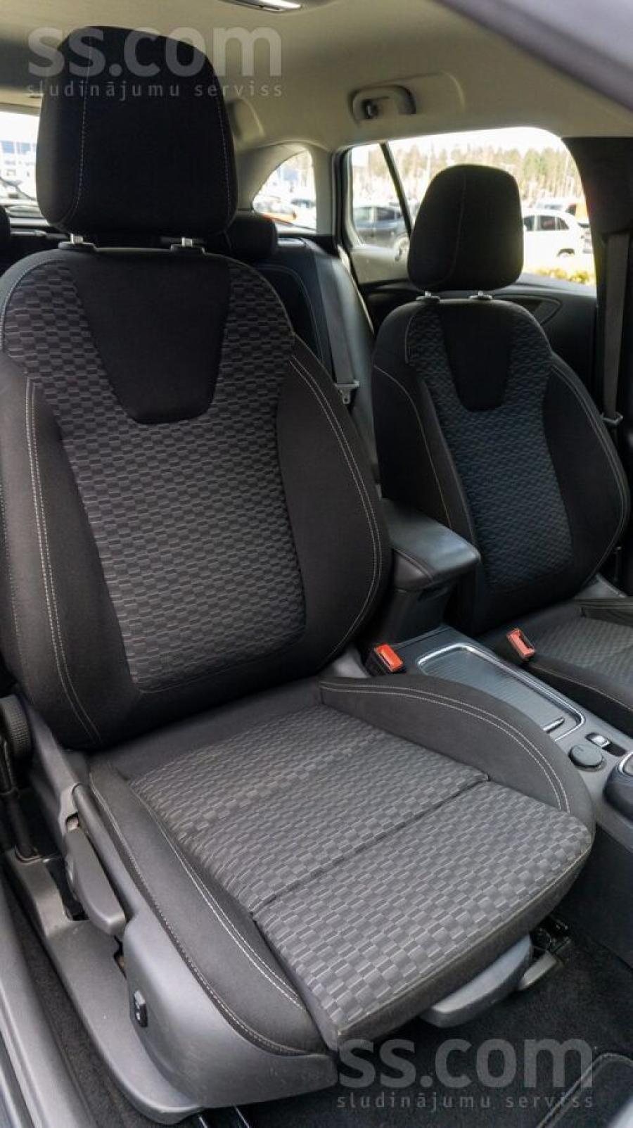 Blue Opel Astra 2017 in Riga, with an engine capacity of 1.60 L and mileage of 288 thousand km for 5690 €, photo 24 on AUTOMOTO.COM.LV