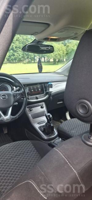 Zils Opel Astra 2017 Liepāja, ar dzinēja tilpumu 1.60 L un nobraukumu 252 tūkst. km par 5500 €, foto 11 vietnē AUTOMOTO.COM.LV