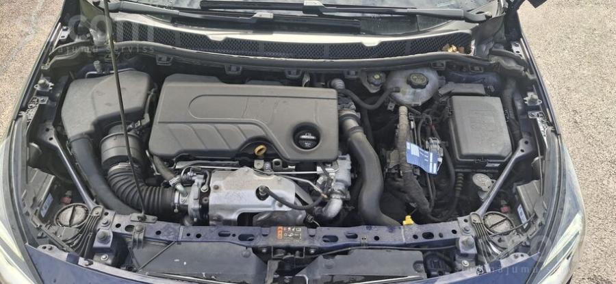 Zils Opel Astra 2017 Liepāja, ar dzinēja tilpumu 1.60 L un nobraukumu 252 tūkst. km par 5500 €, foto 12 vietnē AUTOMOTO.COM.LV