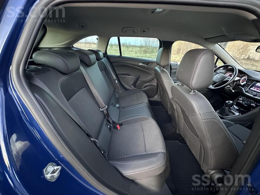 Zils Opel Astra 2018 Tukums, ar dzinēja tilpumu 1.60 L un nobraukumu 225 tūkst. km par 6990 €, foto 12 vietnē AUTOMOTO.COM.LV