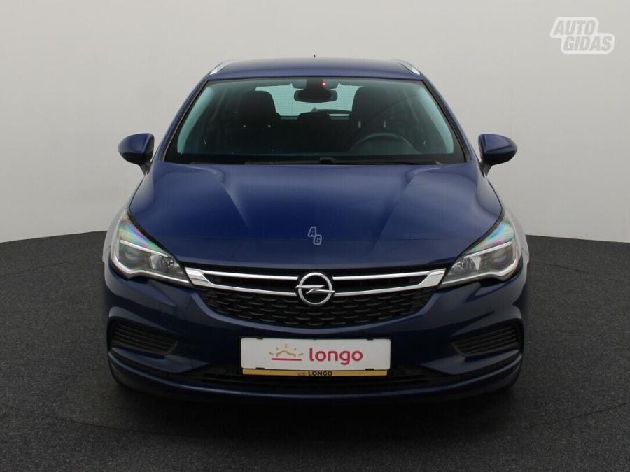 Blue Opel Astra 2018 in Vilnius, with an engine capacity of 1.60 L and mileage of 171 thousand km for 7999 €, photo 3 on AUTOMOTO.COM.LV