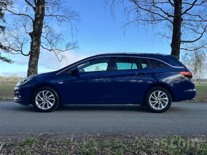 Blue Opel Astra 2018 in Tukums, with an engine capacity of 1.60 L and mileage of 225 thousand km for 6390 €, photo 5 on AUTOMOTO.COM.LV