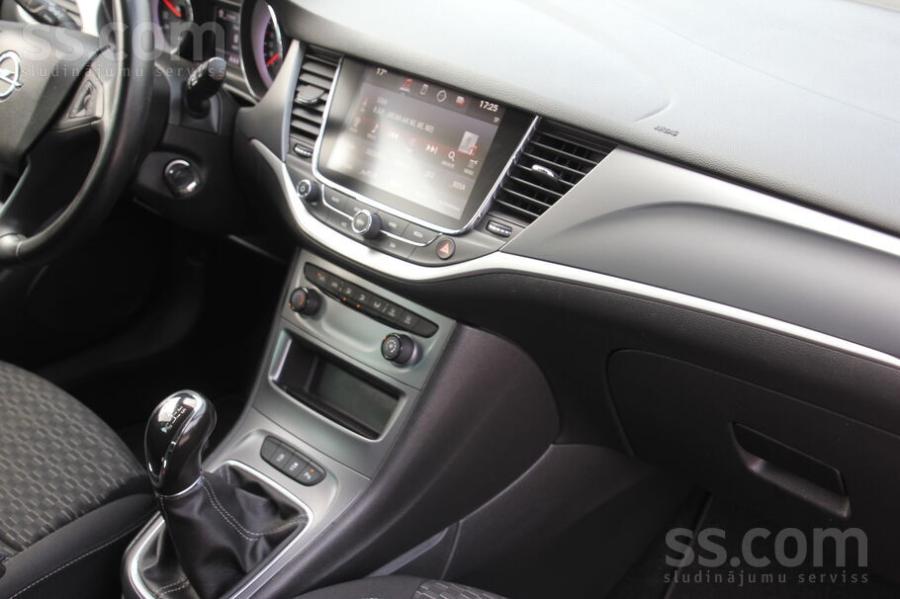 Zils Opel Astra 2018 Tukums, ar dzinēja tilpumu 1.60 L un nobraukumu 240 tūkst. km par 5990 €, foto 9 vietnē AUTOMOTO.COM.LV