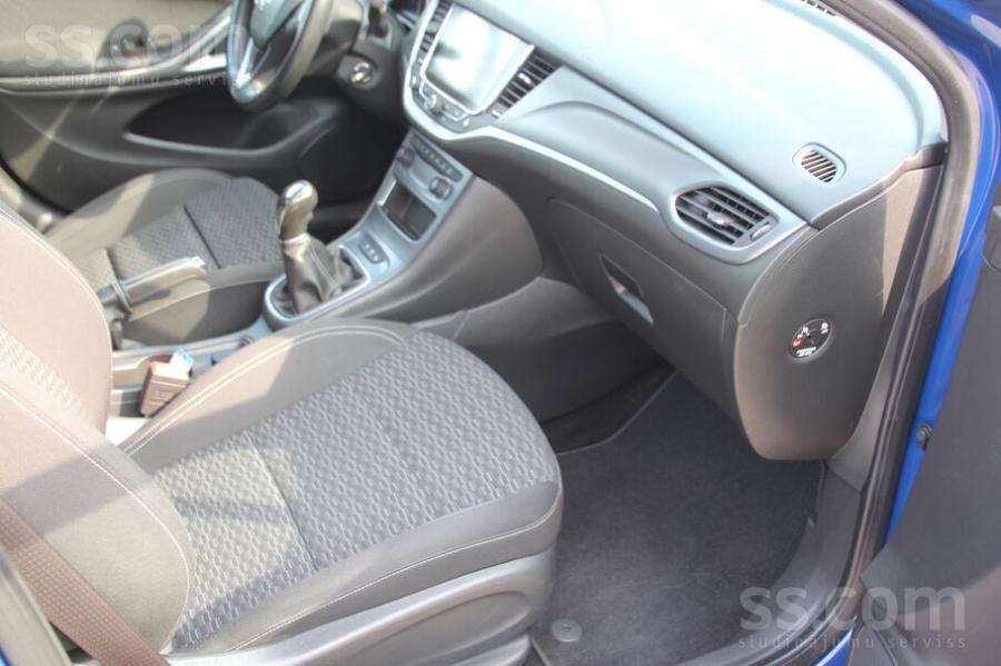 Zils Opel Astra 2018 Tukums, ar dzinēja tilpumu 1.60 L un nobraukumu 240 tūkst. km par 5990 €, foto 15 vietnē AUTOMOTO.COM.LV