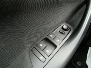 Zils Opel Astra 2018 Kuldīga, ar dzinēja tilpumu 1.60 L un nobraukumu 147 tūkst. km par 8100 €, foto 17 vietnē AUTOMOTO.COM.LV