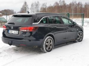 Blue Opel Astra 2018 in Riga, with an engine capacity of 1.60 L and mileage of 147 thousand km for 8100 €, photo 3 on AUTOMOTO.COM.LV