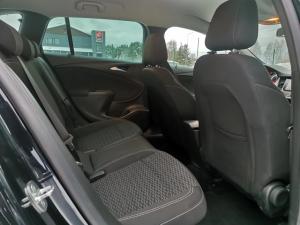 Blue Opel Astra 2018 in Riga, with an engine capacity of 1.60 L and mileage of 147 thousand km for 8100 €, photo 7 on AUTOMOTO.COM.LV