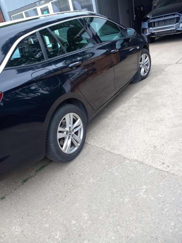 Zils Opel Astra 2018 Viļņa, ar dzinēja tilpumu 1.60 L un nobraukumu 233 tūkst. km par 10300 €, foto 4 vietnē AUTOMOTO.COM.LV