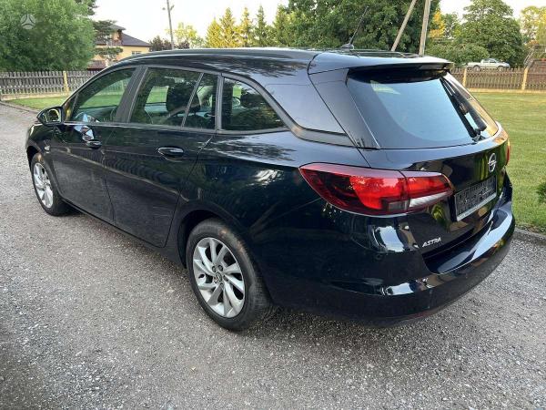 Blue Opel Astra 2018 in Vilkaviskis, with an engine capacity of 1.00 L and mileage of 120 thousand km for 2200 €, photo 5 on AUTOMOTO.COM.LV