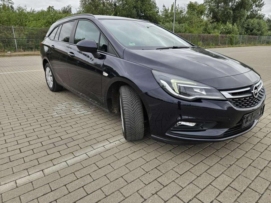 Zils Opel Astra 2018 Marijampole, ar dzinēja tilpumu 1.60 L un nobraukumu 184 tūkst. km par 5950 €, foto 3 vietnē AUTOMOTO.COM.LV
