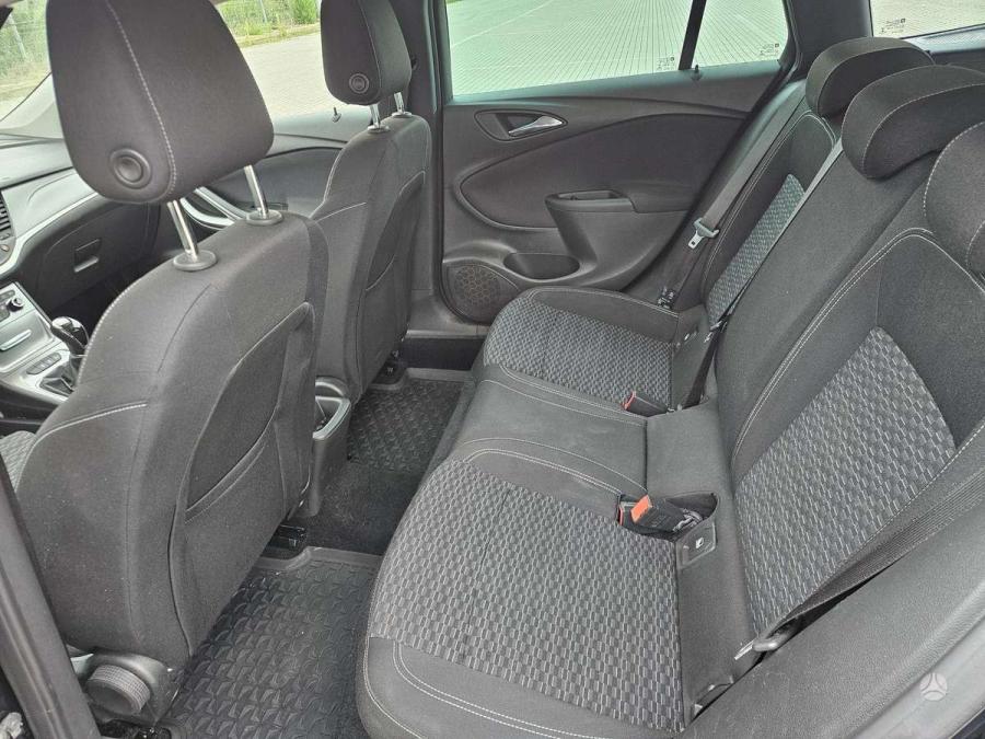 Zils Opel Astra 2018 Marijampole, ar dzinēja tilpumu 1.60 L un nobraukumu 184 tūkst. km par 5950 €, foto 8 vietnē AUTOMOTO.COM.LV