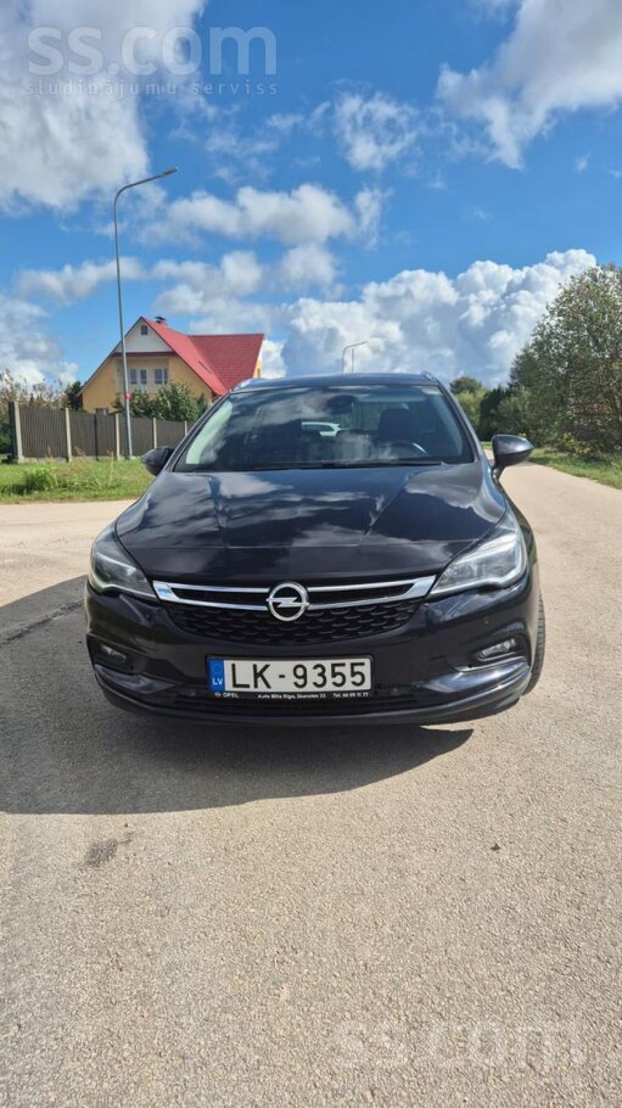 Zils Opel Astra 2018 Rīga, ar dzinēja tilpumu 1.60 L un nobraukumu 158 tūkst. km par 9800 €, foto 1 vietnē AUTOMOTO.COM.LV