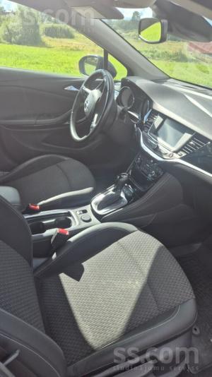 Zils Opel Astra 2018 Rīga, ar dzinēja tilpumu 1.60 L un nobraukumu 158 tūkst. km par 9800 €, foto 11 vietnē AUTOMOTO.COM.LV