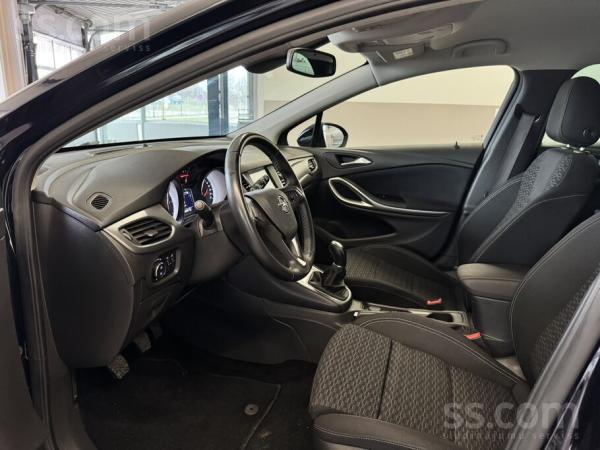 Zils Opel Astra 2019 Tukums, ar dzinēja tilpumu 1.60 L un nobraukumu 110 tūkst. km par 7900 €, foto 5 vietnē AUTOMOTO.COM.LV