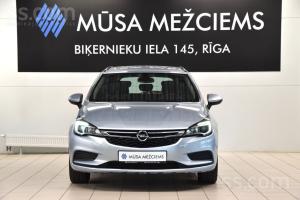 Blue Opel Astra 2019 in Riga, with an engine capacity of 1.40 L and mileage of 129 thousand km for 12990 €, photo 3 on AUTOMOTO.COM.LV