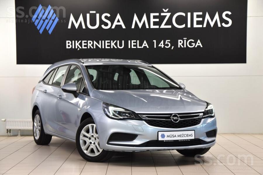 Blue Opel Astra 2019 in Riga, with an engine capacity of 1.40 L and mileage of 129 thousand km for 12990 €, photo 4 on AUTOMOTO.COM.LV