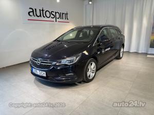Zils Opel Astra 2019 Tallina, ar dzinēja tilpumu 1.40 L un nobraukumu 140 tūkst. km par 9990 €, foto  vietnē AUTOMOTO.COM.LV