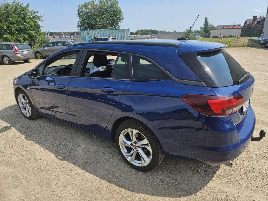 Blue Opel Astra 2020 in Kaunas, with an engine capacity of 1.50 L and mileage of 148 thousand km for 6000 €, photo 6 on AUTOMOTO.COM.LV