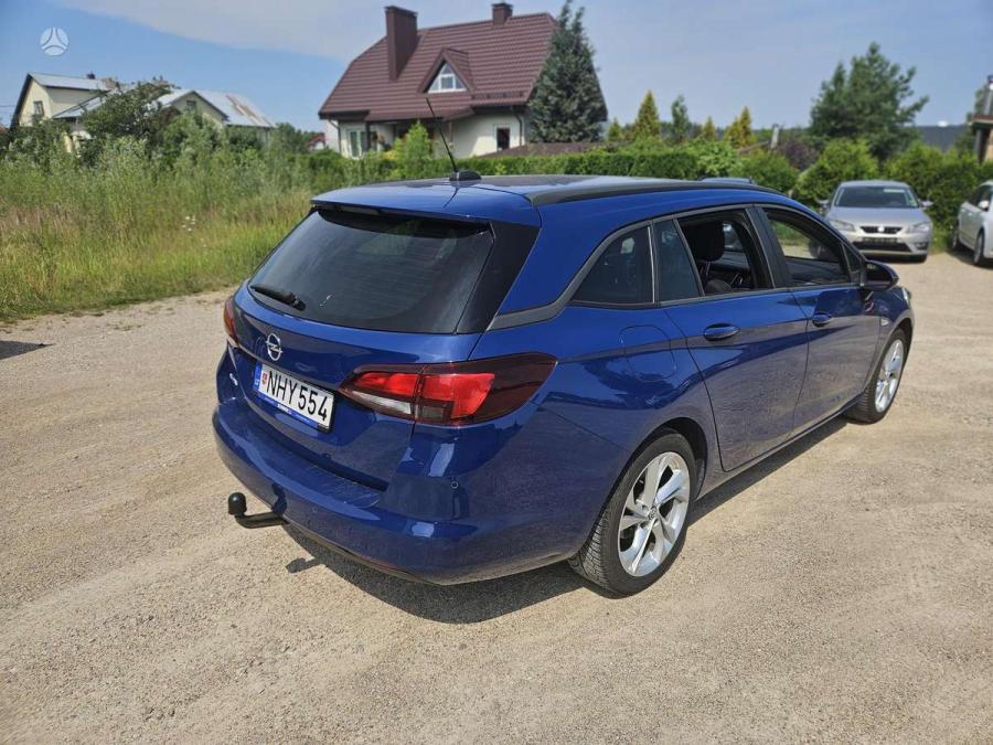Blue Opel Astra 2020 in Kaunas, with an engine capacity of 1.50 L and mileage of 148 thousand km for 6000 €, photo 7 on AUTOMOTO.COM.LV