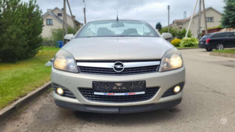 Brūns Opel Astra 2006 Šauļi, ar dzinēja tilpumu 1.60 L un nobraukumu 112 tūkst. km par 2850 €, foto 3 vietnē AUTOMOTO.COM.LV